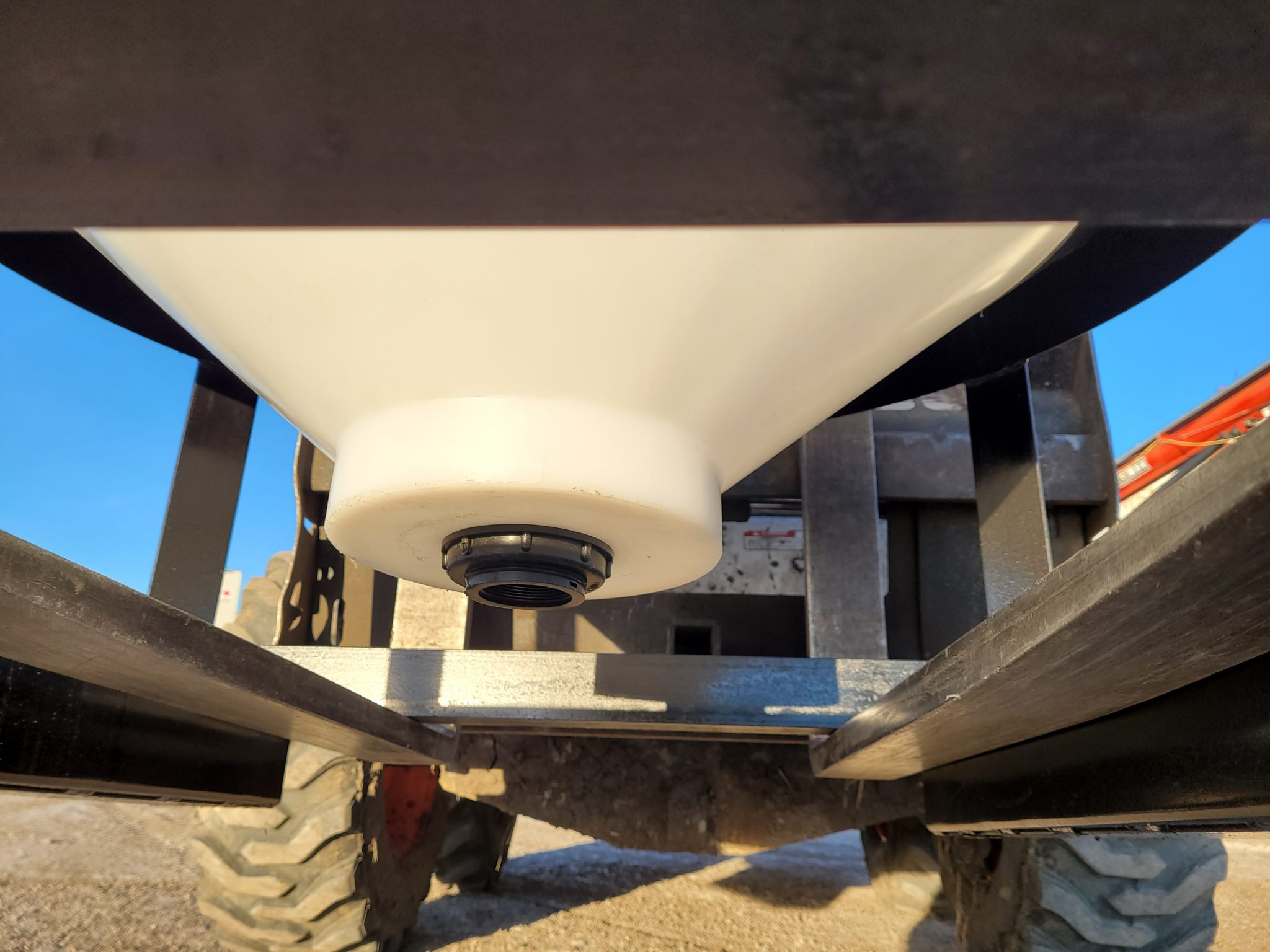 Pallet Tank 1400 | Buffer Valley Industries