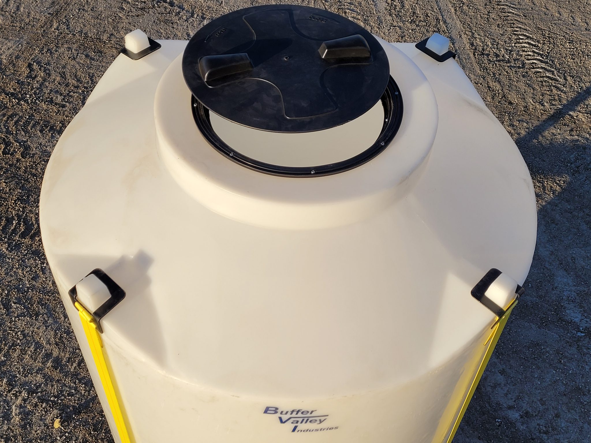 Pallet Tank 1400 | Buffer Valley Industries